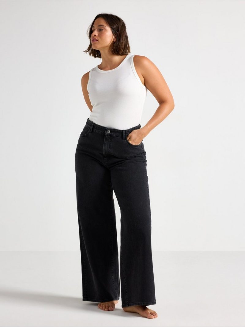 Farmerke – WIDE Jackie jeans with extra wide leg