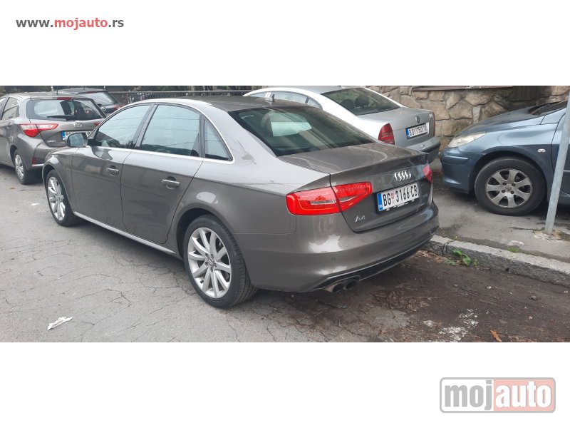 Audi A4 S-line kao NOV