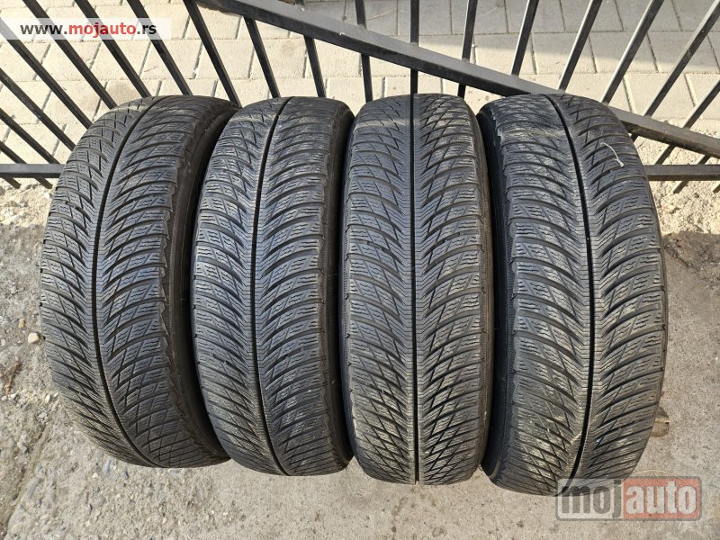 215-65-17 Michelin kao nove odlicne m+s