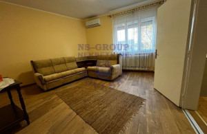 Prodajem Stan-Apartman, Sremski Karlovci, Novi Sad Okolica