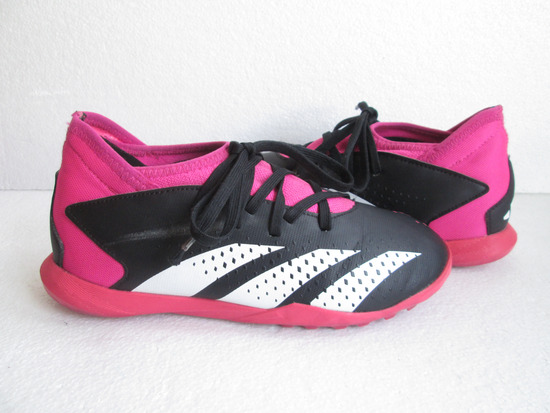 PATIKE ZA FUDBAL "ADIDAS PREDATOR" 35