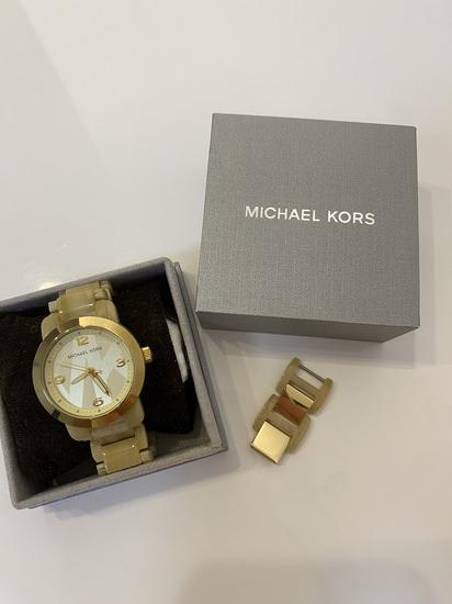 Michael Kors sat MK4204