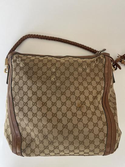 Gucci Bela Hobo GG