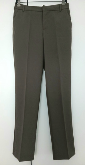 ZARA pantalone.Novo.