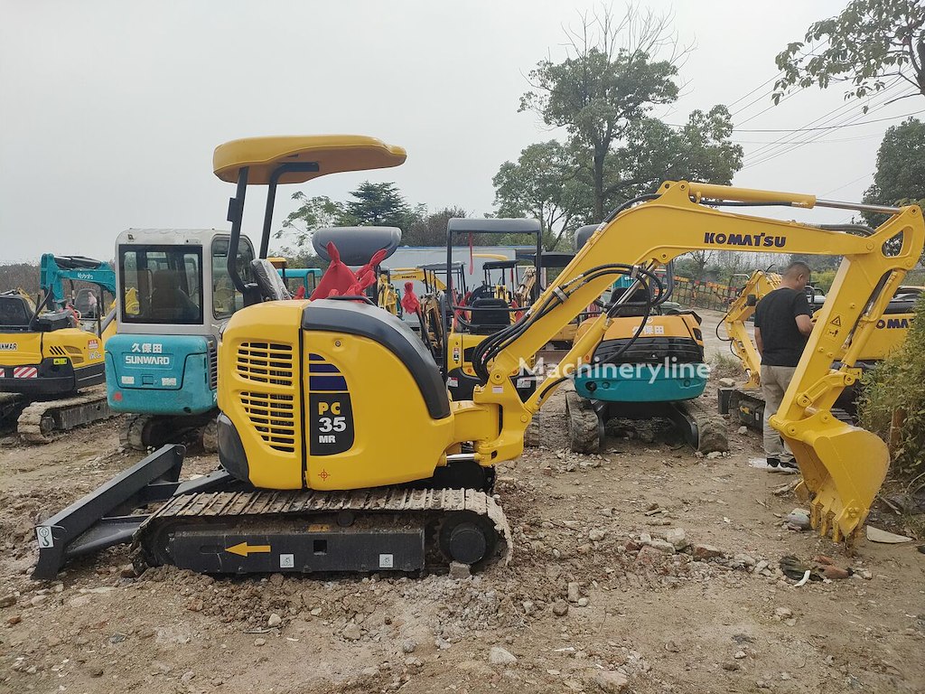 Komatsu PC35MR mini bager
