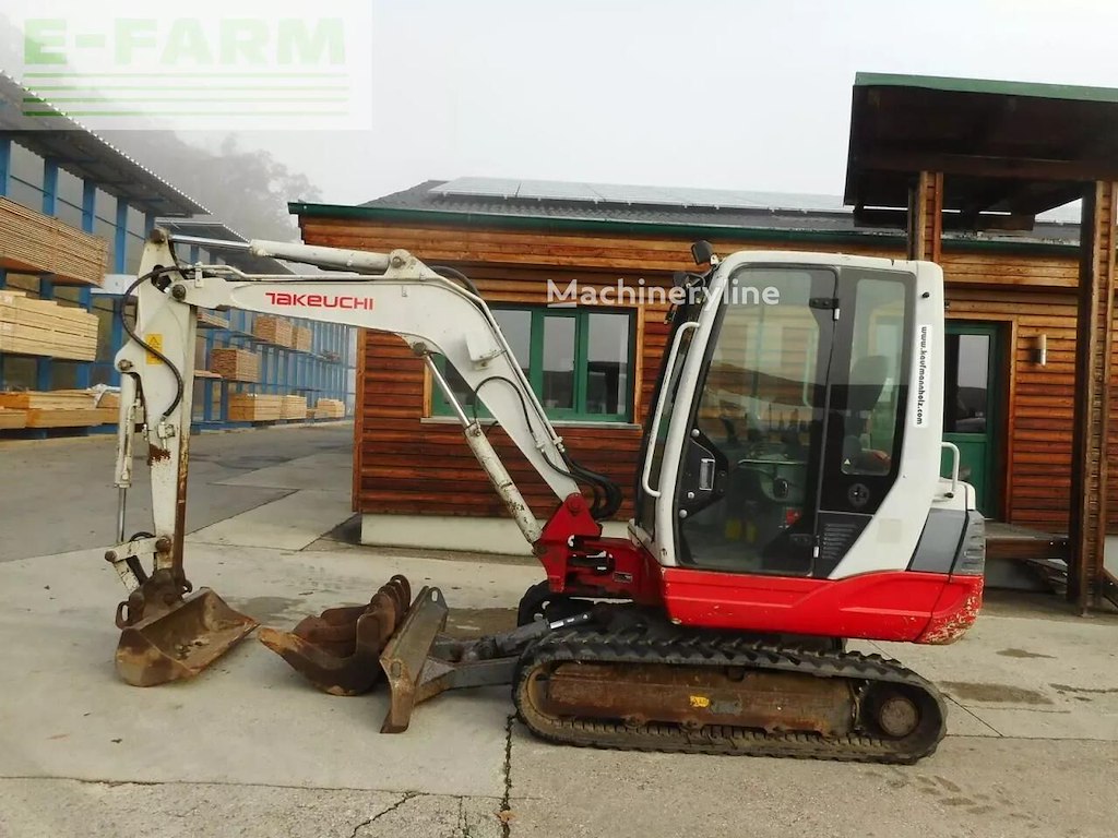 Takeuchi tb 235 ( 3.530kg ) hydr. sw + 3 löffel mini bager