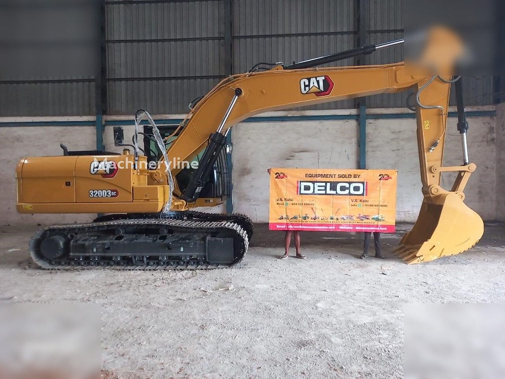 Novi Caterpillar 320D3GC bager guseničar