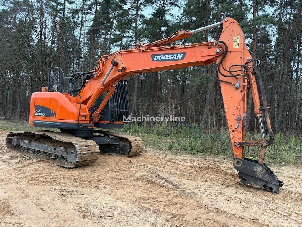 Doosan DX235 LCR bager guseničar