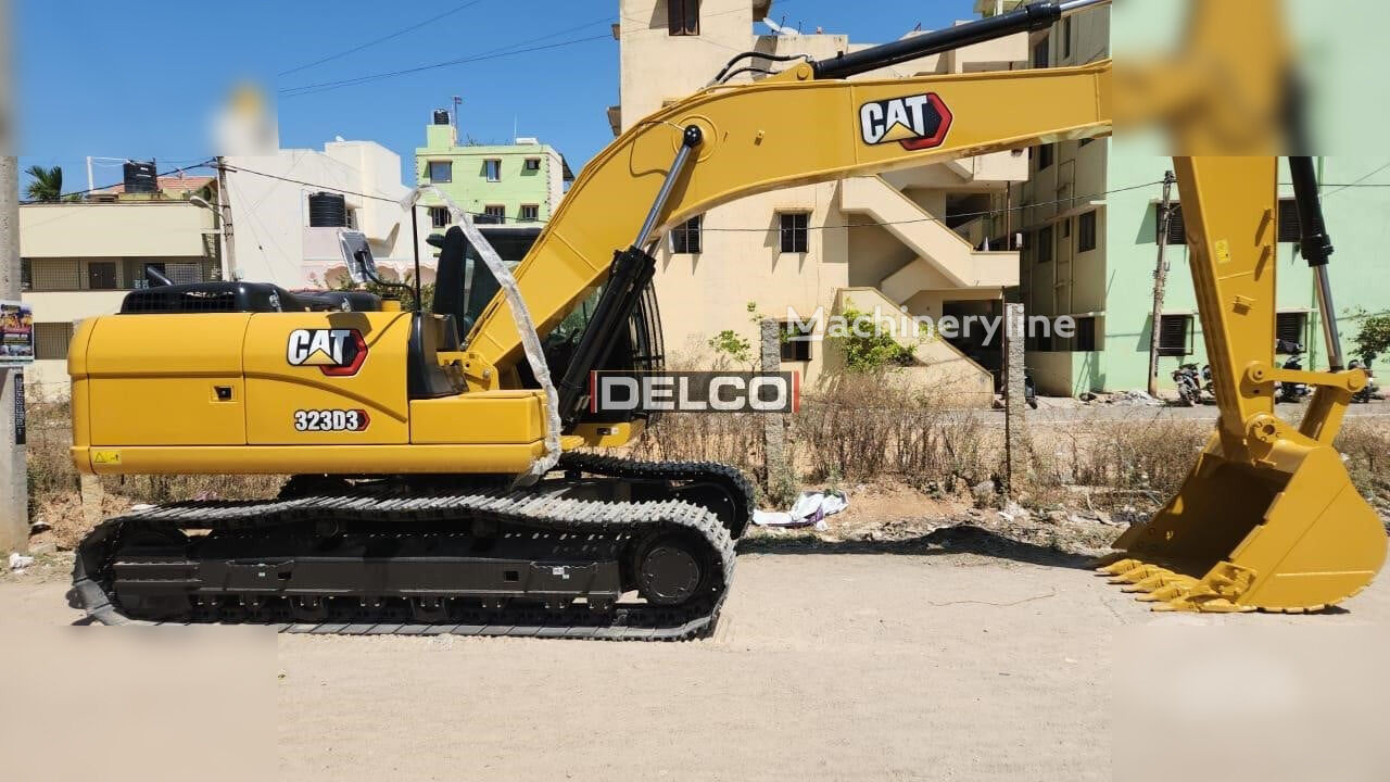 Novi Caterpillar 323D3 bager guseničar
