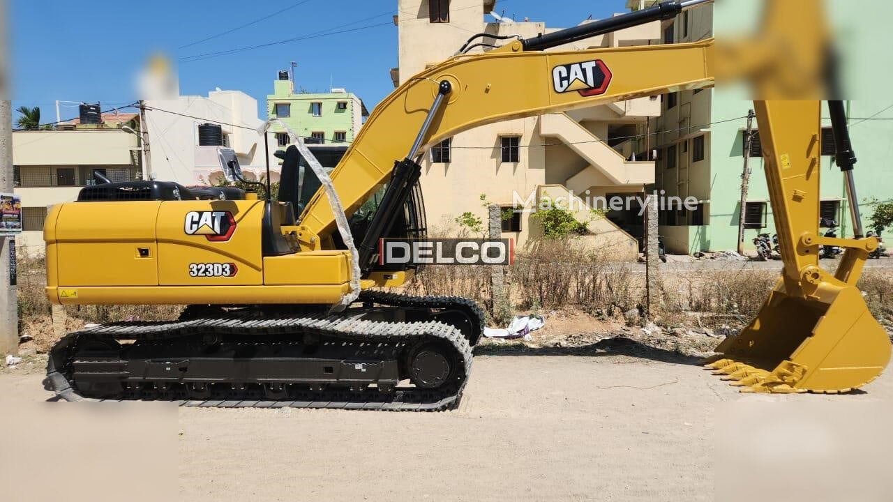 Novi Caterpillar 323D3 bager guseničar