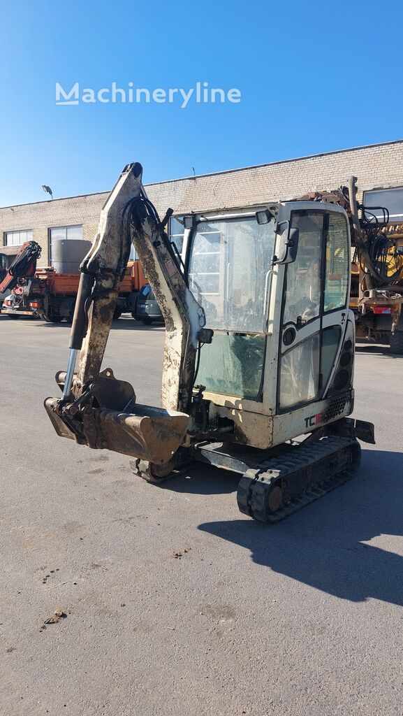 Terex TC16 mini bager