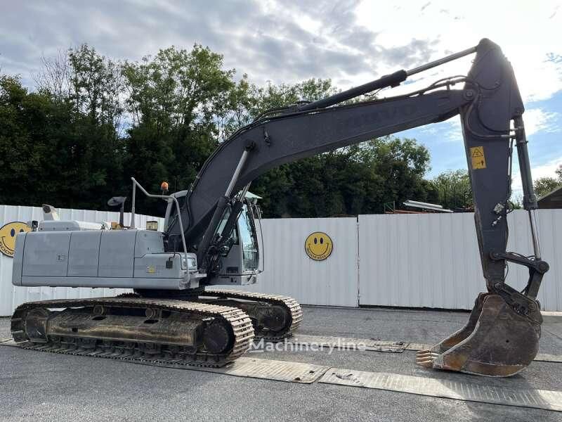 Volvo EC220DL bager guseničar