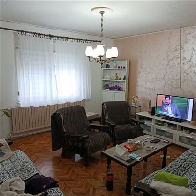 Starcevo,prizemna kuca 140m2