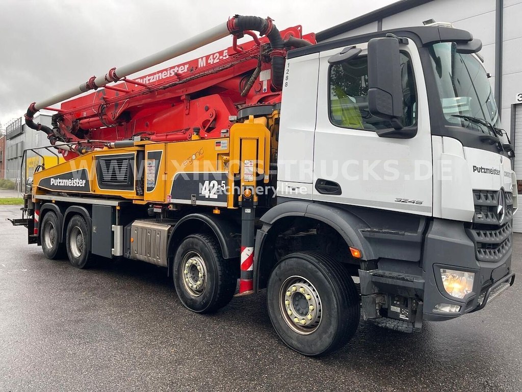 Putzmeister BSF 42M/5 16.HLS na šasiji Mercedes-Benz Arocs 3245 pumpa za beton