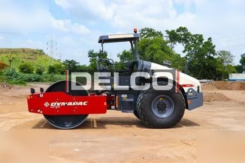 Novi Dynapac CA305D kompaktor s jednim valjkom