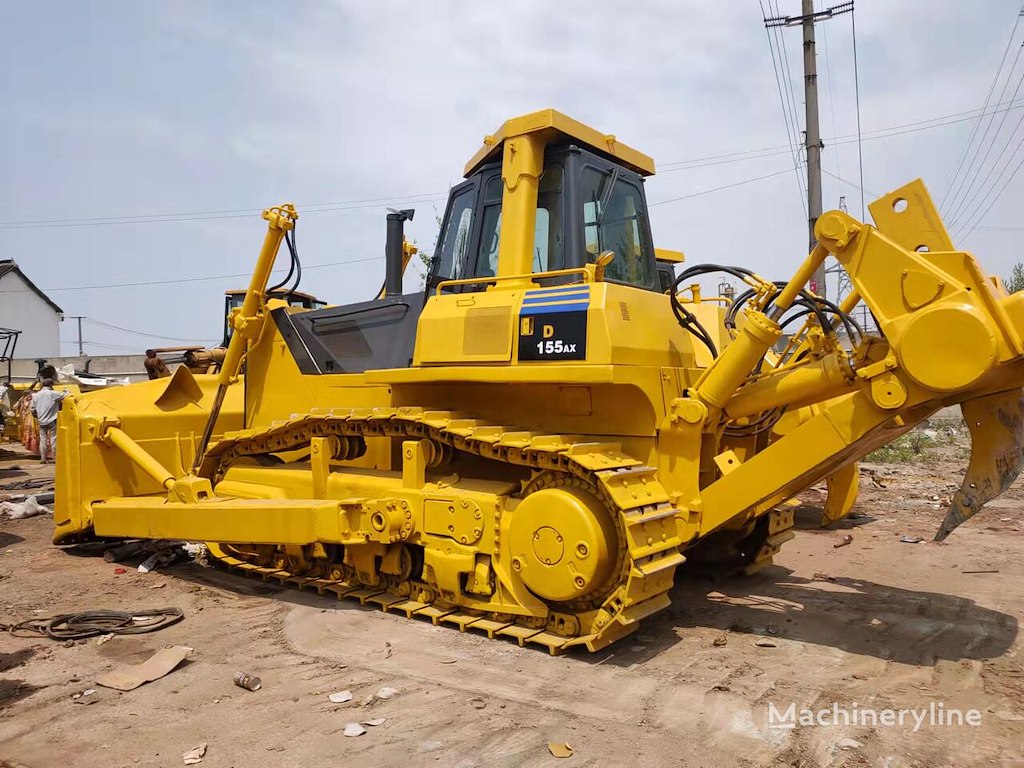 Komatsu D155AX-5 buldožer