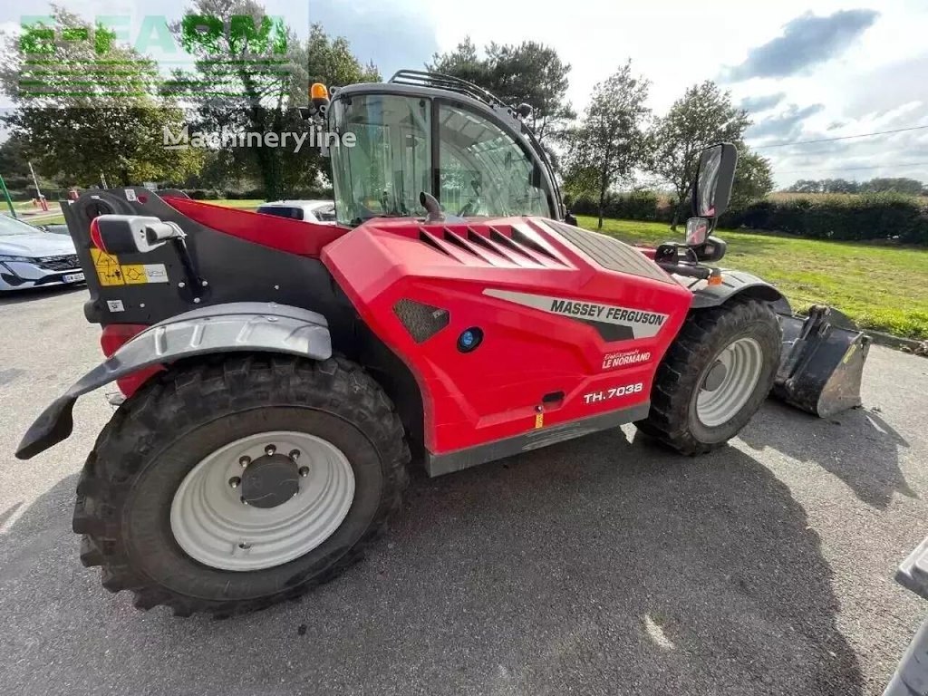 Massey Ferguson th7038 teleskopski prednji utovarivač