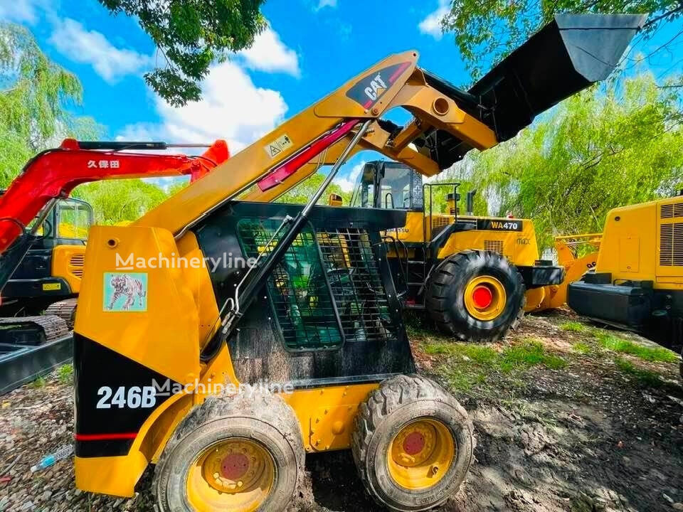 Caterpillar 246B mini utovarivač