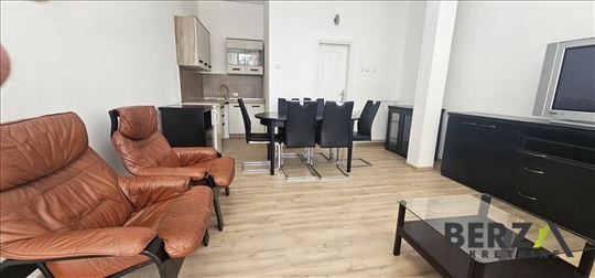 Novi Sad, Bulevar, Lokal, 2, 63,00m2