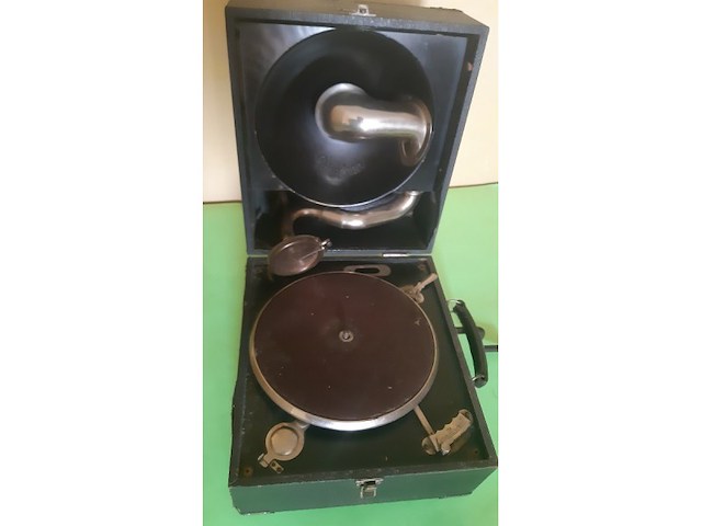 Gramofon Polyphon 1924.`Bela Trupell `tNovi Sad nekompl