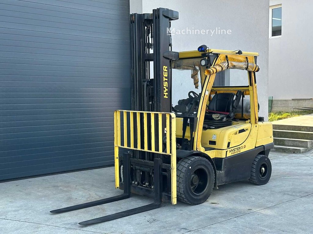 Prodaje se Hyster H3.0FT viljuškar na gas na aukciji