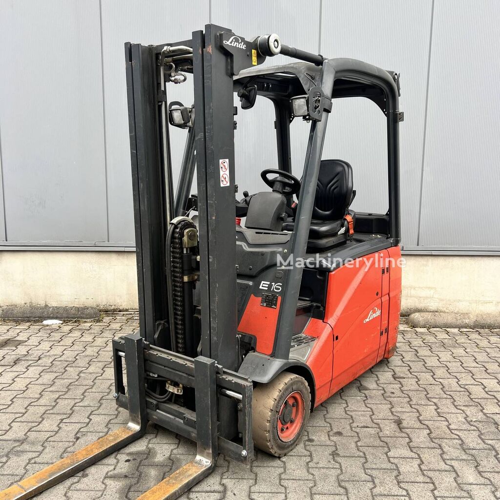 Linde E16H (386-01) viljuškar na tri točka