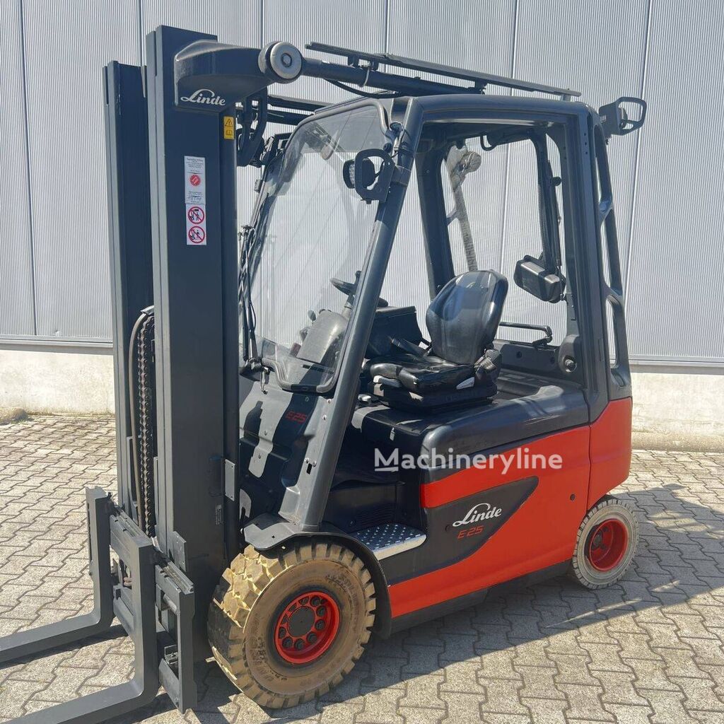 Linde E25 (387) električni viljuškar