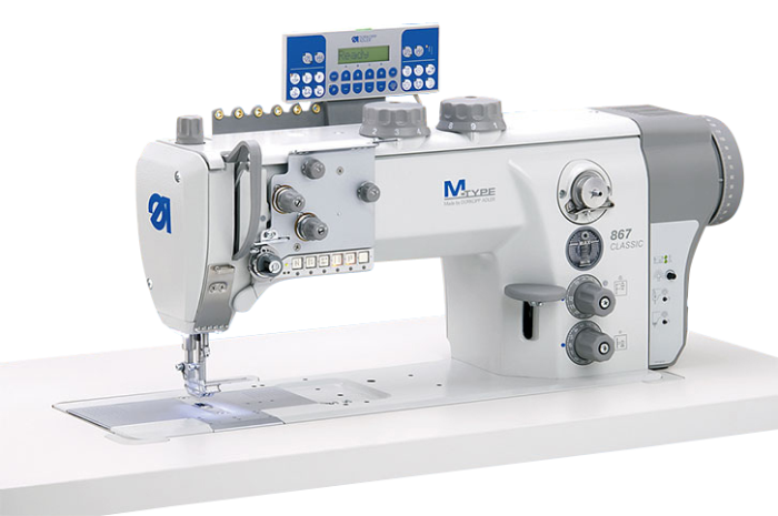 Durkopp Adler 867-190322-M // Ravna mašina sa trostrukim transportom i automatskim funkcijama