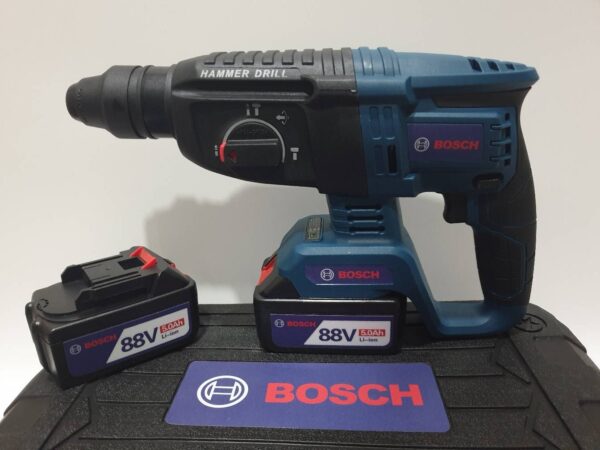 AKU hilti bušilica BOSCH 88V/2 baterije – AKU hilti bušilica BOSCH 88V/2 baterije