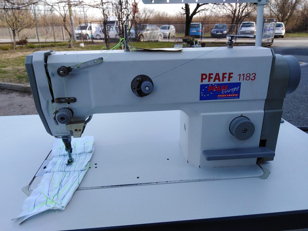 00274 Pfaff 1183