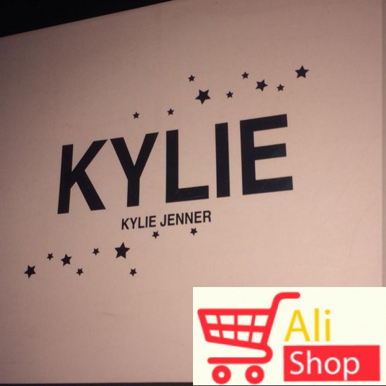 Kylie Jenner Komplet šminke-HIT o!