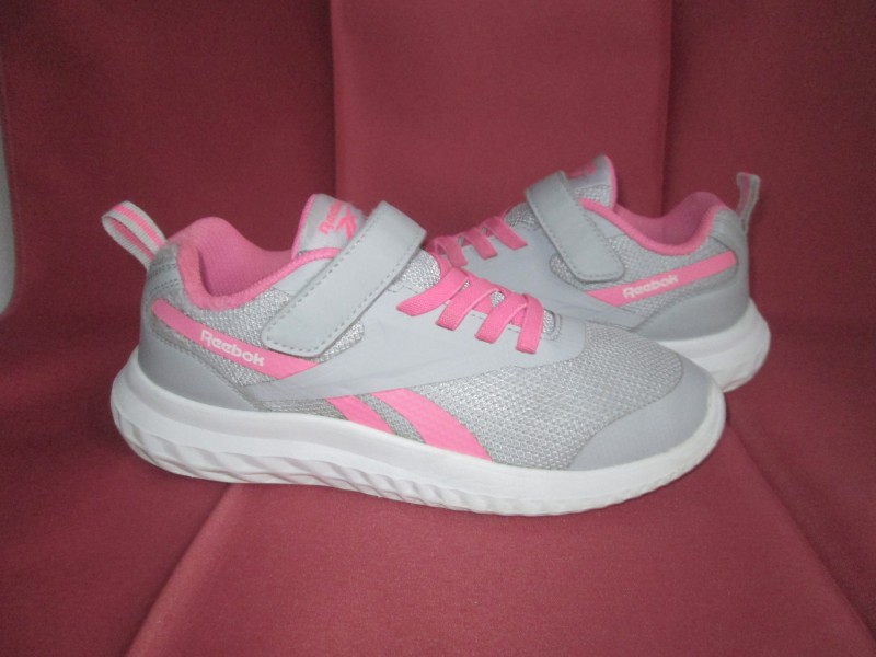 PATIKE "REEBOK" 32,5 KAO NOVE