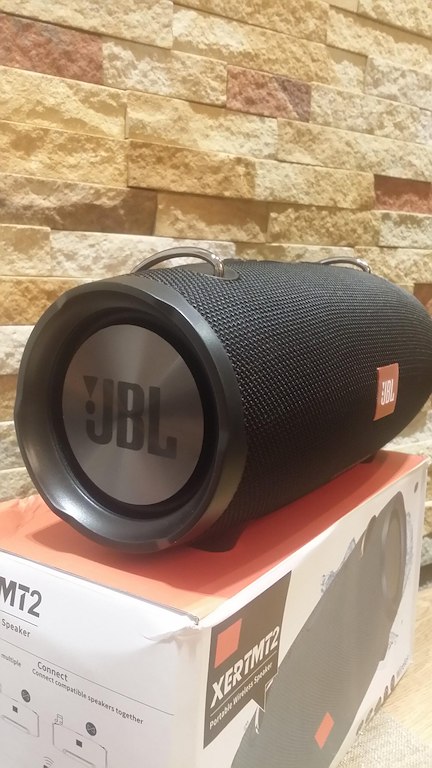 NOVO! JBL extreme 2, Veliki prenosivi bluetooth zvucnik 30 cm 20 w