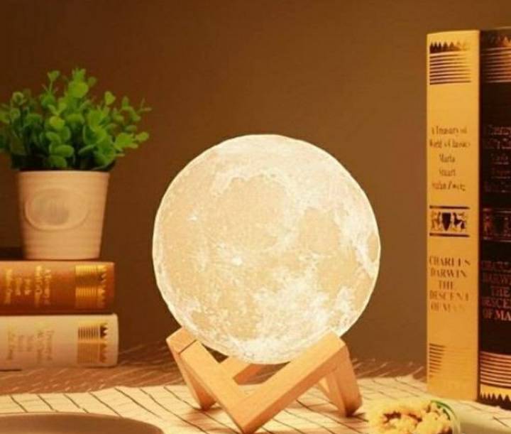 NOVO! Moon light lampa / lampa mesec