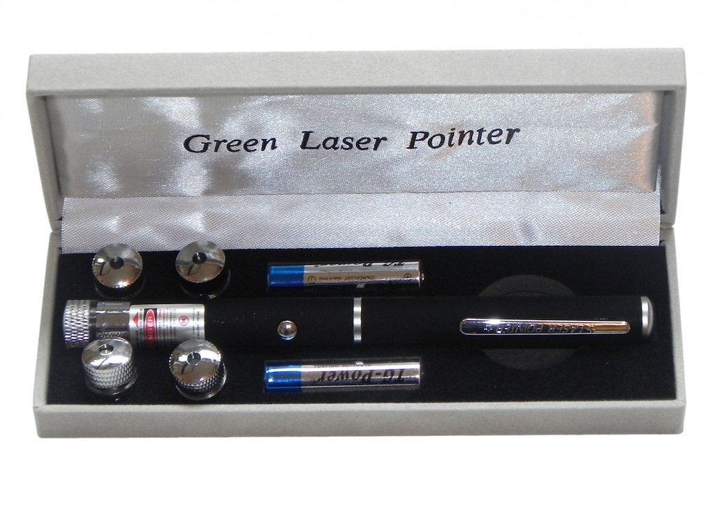 Super crveni laser – 5 u 1