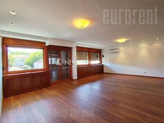 #32165, Izdavanje, Stan, SENJAK, 1800 EUR