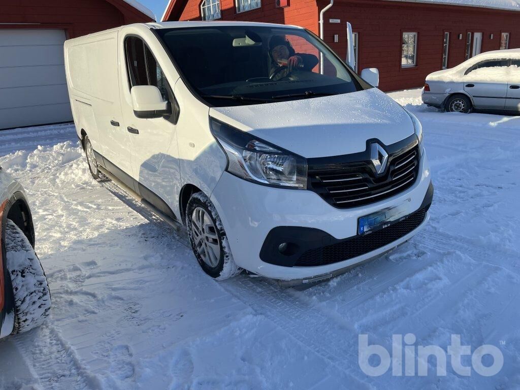 Prodaje se Renault TRAFIC minibus furgon na aukciji