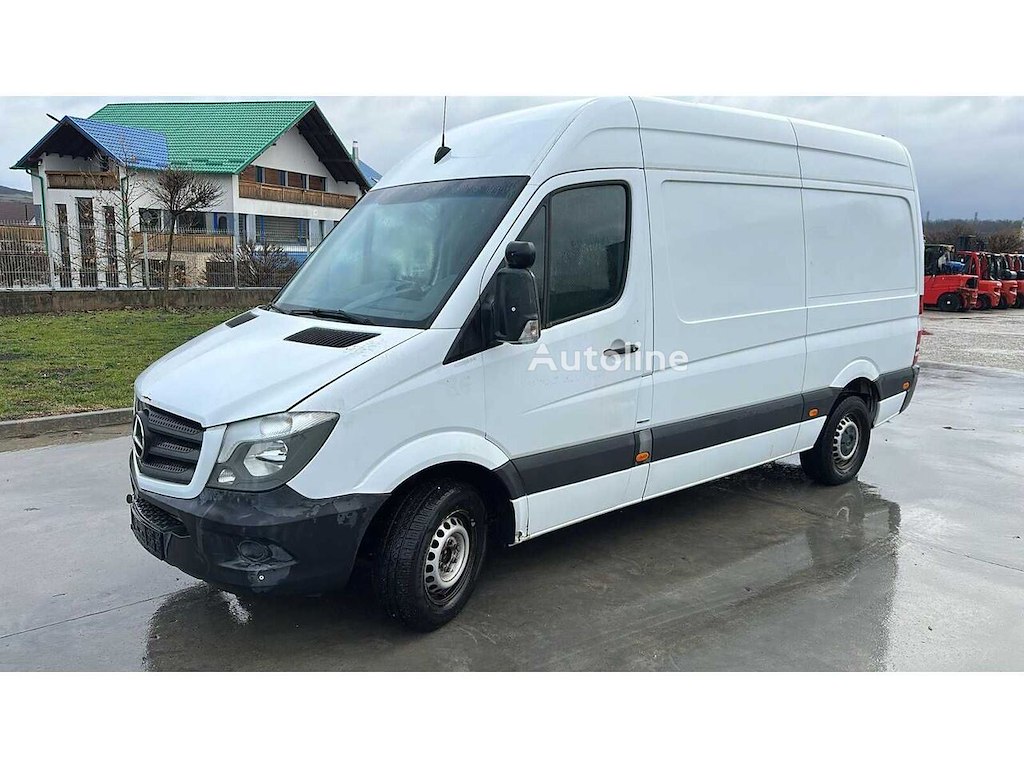 Prodaje se Mercedes-Benz 211 CDI minibus furgon na aukciji