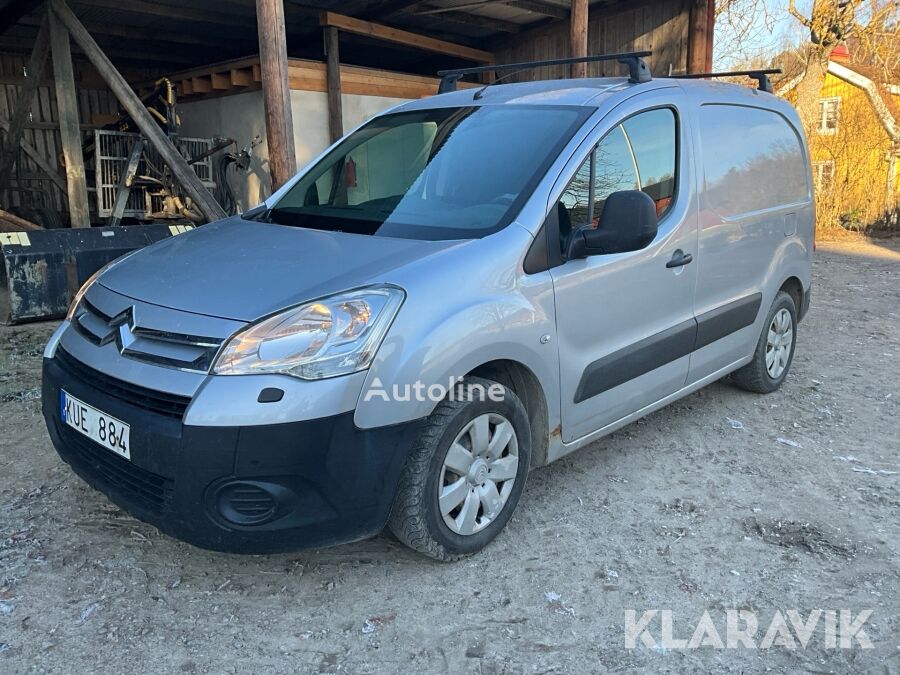 Prodaje se Citroen Berlingo 1,6 Hdi laki furgon na aukciji