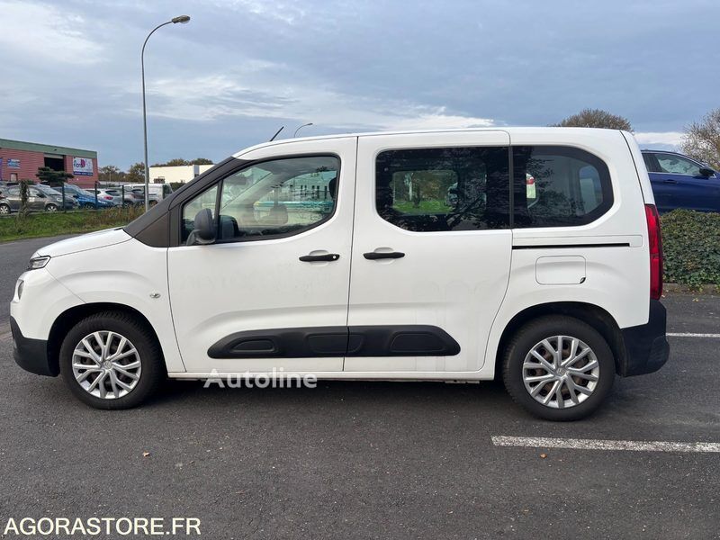 Prodaje se Citroen BERLINGO laki furgon na aukciji