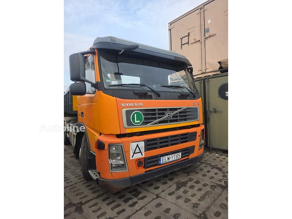 Prodaje se Volvo FM/FH kiper na aukciji