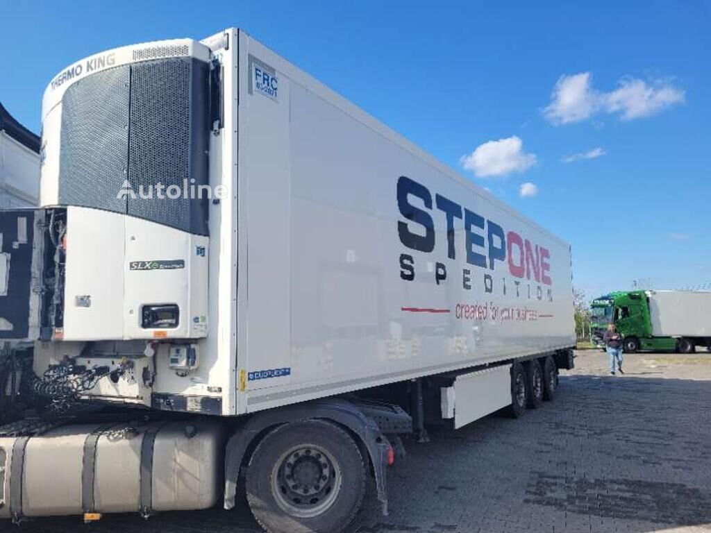 Schmitz Cargobull Trailer Reefer Flower Width & Dual Temp & Double Stock Straight poluprikolica hladnjača