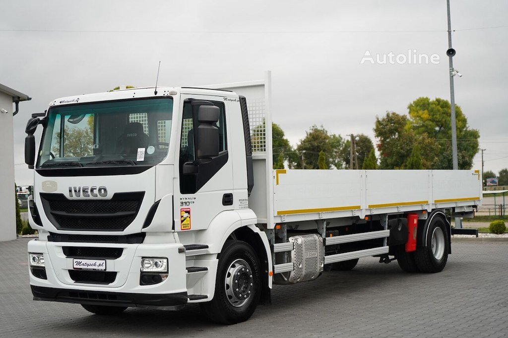 IVECO STRALIS 310 kamion s ravnom platformom