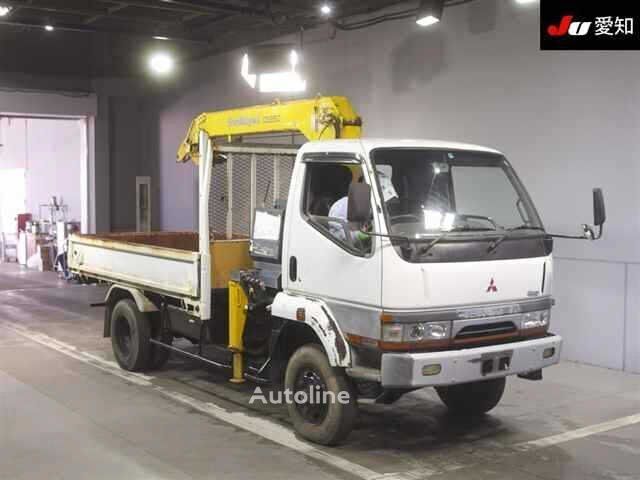 Mitsubishi CANTER kamion s ravnom platformom