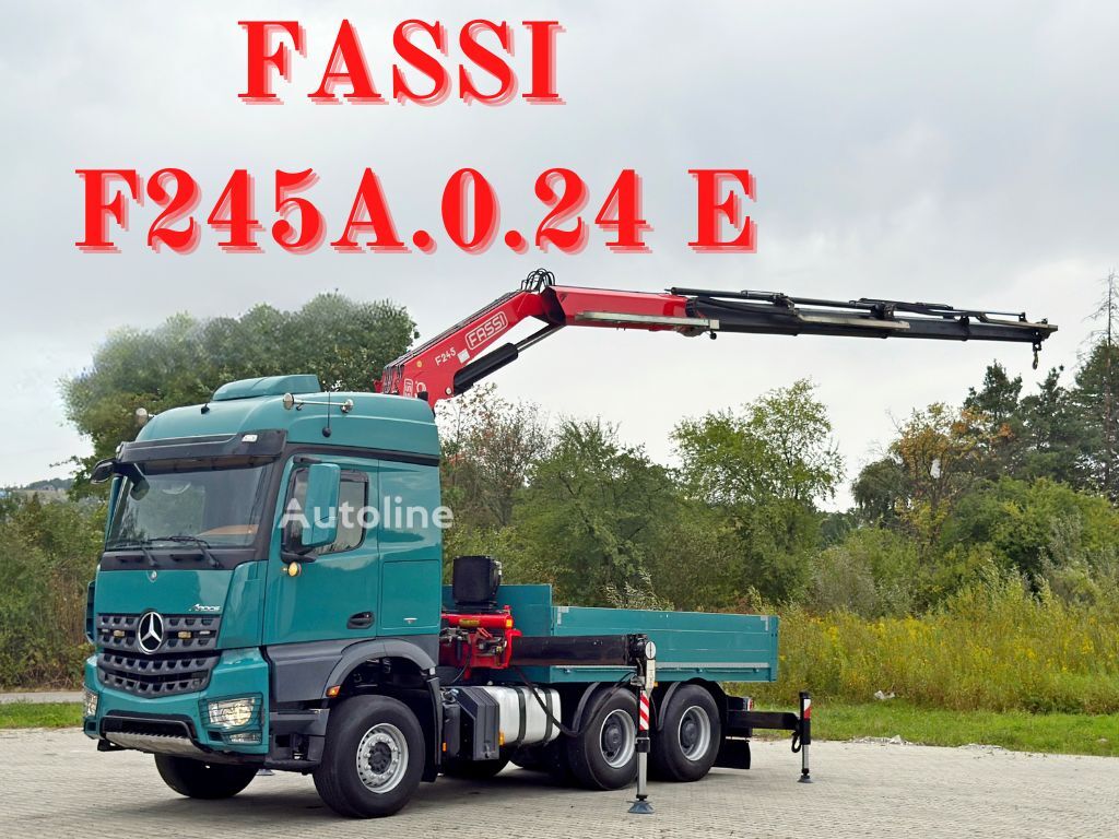 Mercedes-Benz AROCS 2548* FASSI F245A.0.24 E + FUNK / 6x4 *TOP kamion s ravnom platformom
