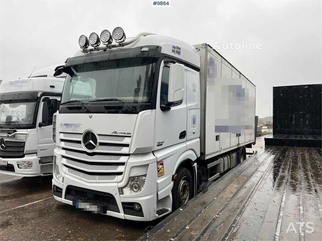 Mercedes-Benz ACTROS 963-0-A kamion furgon
