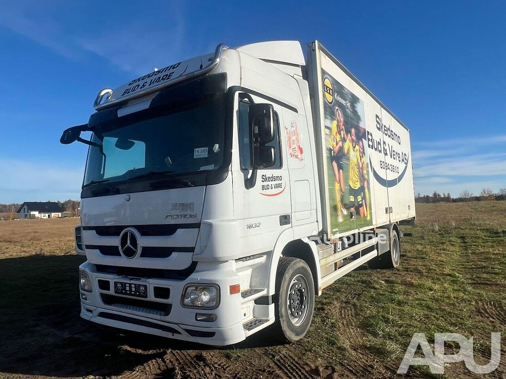 Prodaje se Mercedes-Benz Actros 1832 kamion furgon na aukciji