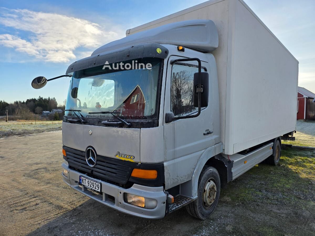 Prodaje se Mercedes-Benz 817L/42AT kamion furgon na aukciji