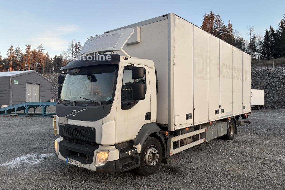 Prodaje se Volvo FL250 kamion furgon na aukciji
