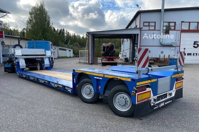 Nova Faymonville Max Trailer, Max510 poluprikolica sa niskom platformom